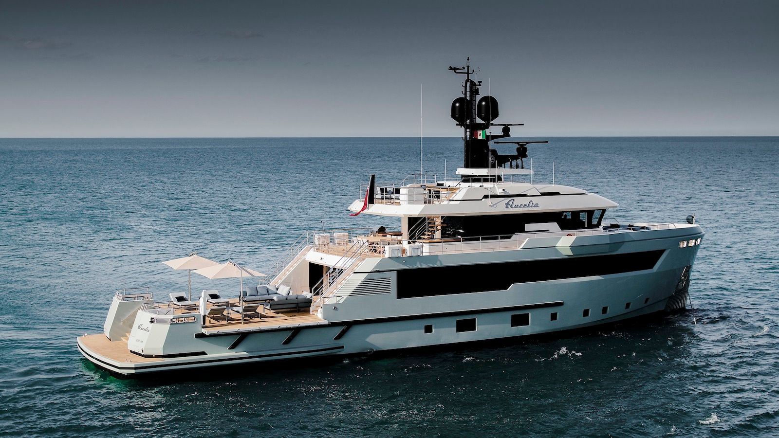 Explorer Yacht design: How the Flexplorer became the ultimate pocket ...